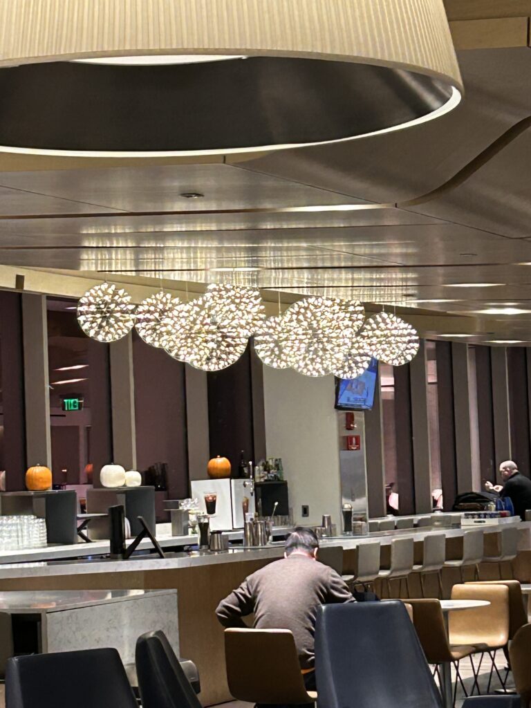 Lounge Review: United Club - Boston Logan (BOS) - BoardingArea