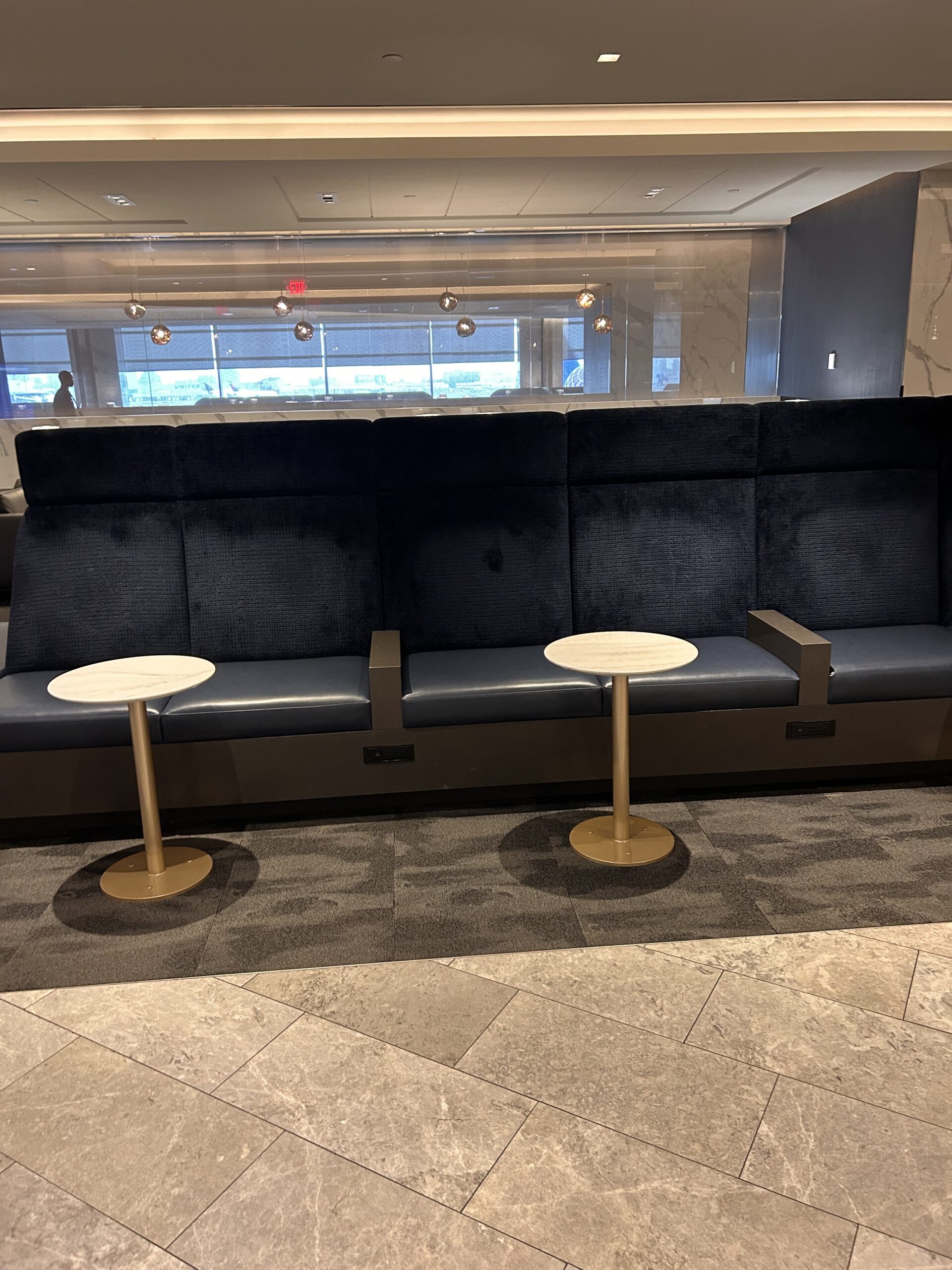 Lounge Review: United Polaris Lounge - EWR - BoardingArea