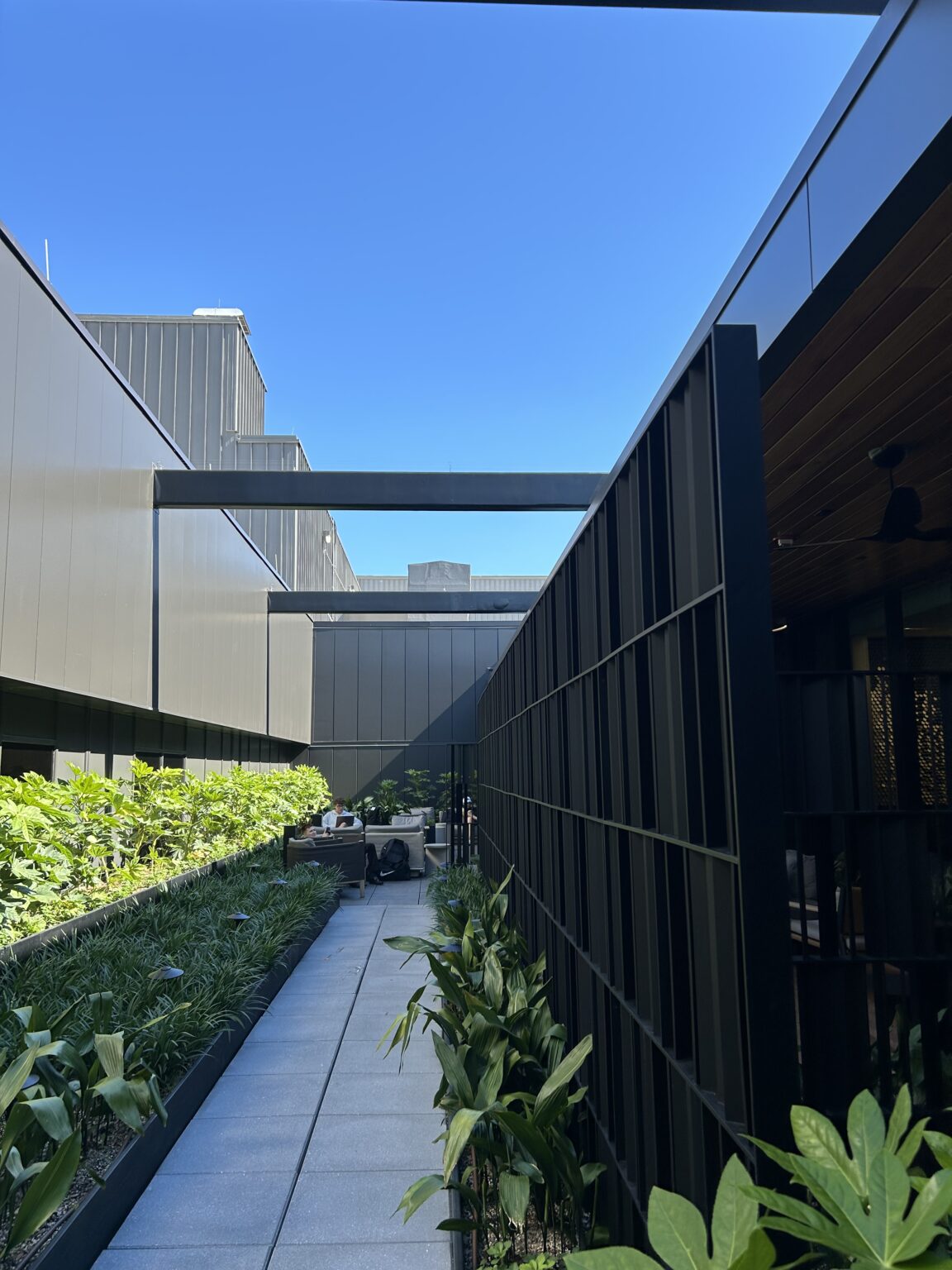 Lounge Review: American Express Centurion Lounge - Atlanta (ATL ...