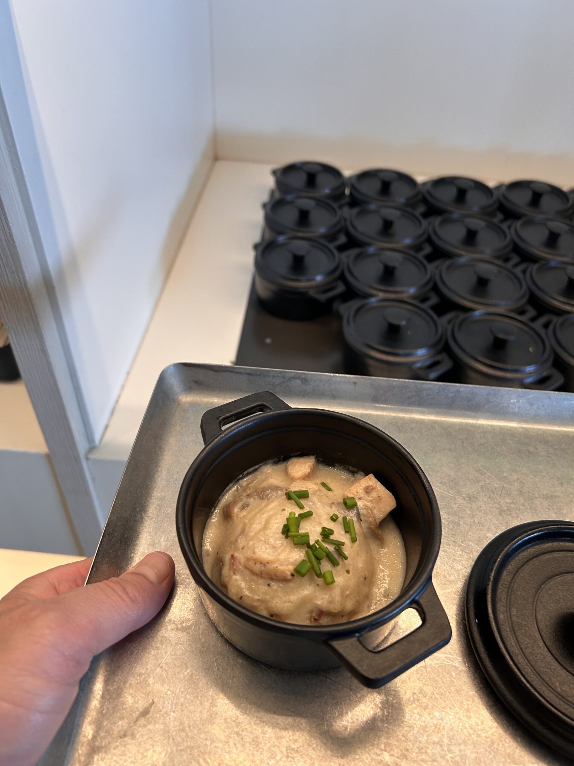 Review: Capital One Lounge at Dallas-Fort Worth (DFW), Terminal D ...