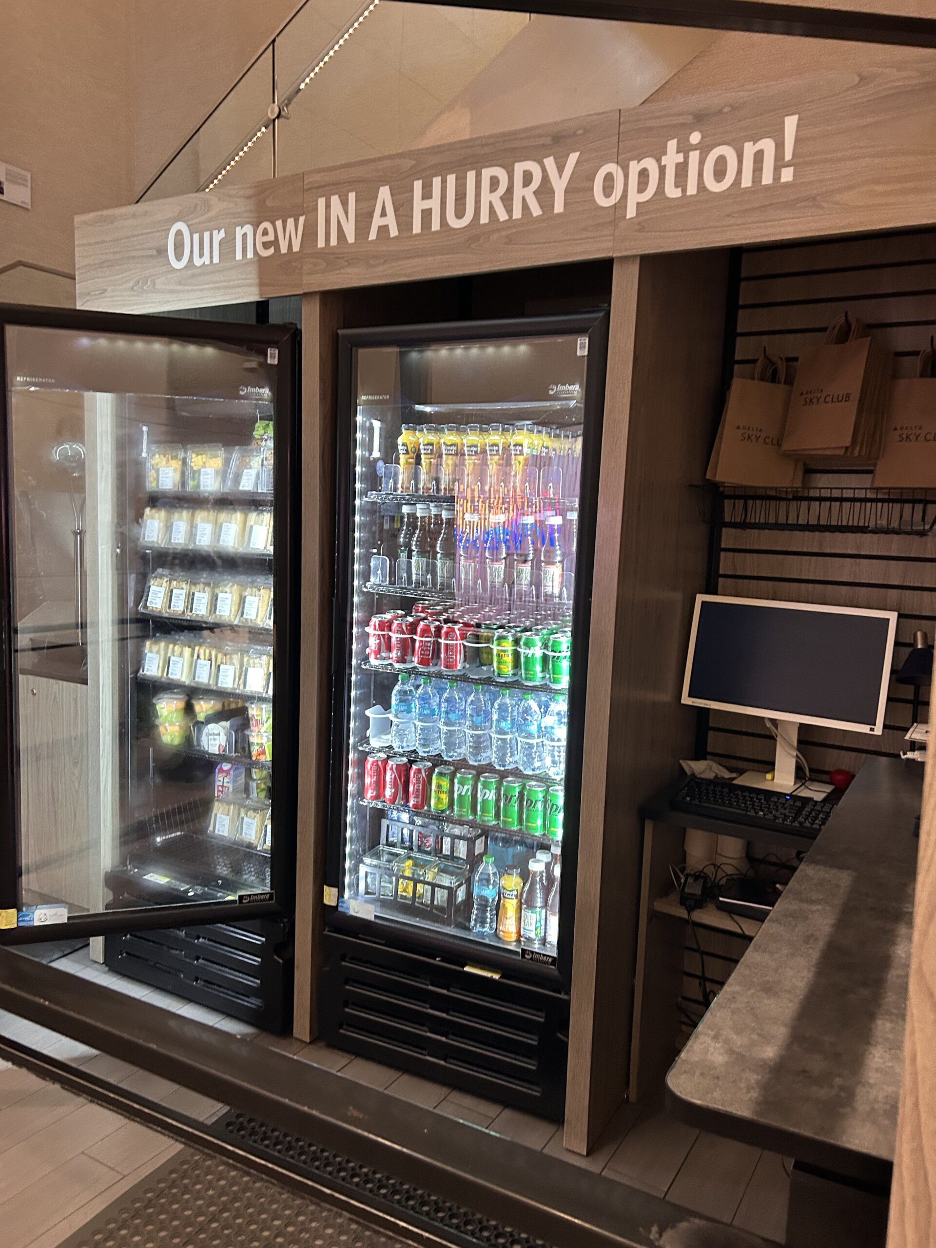 Review: Delta Sky Club at Atlanta (ATL), Concourse B - BoardingArea