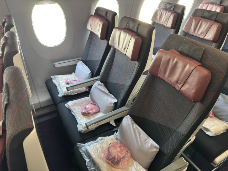 Delta Comfort+ vs First Class: Compare Seat Upgrades - BoardingArea