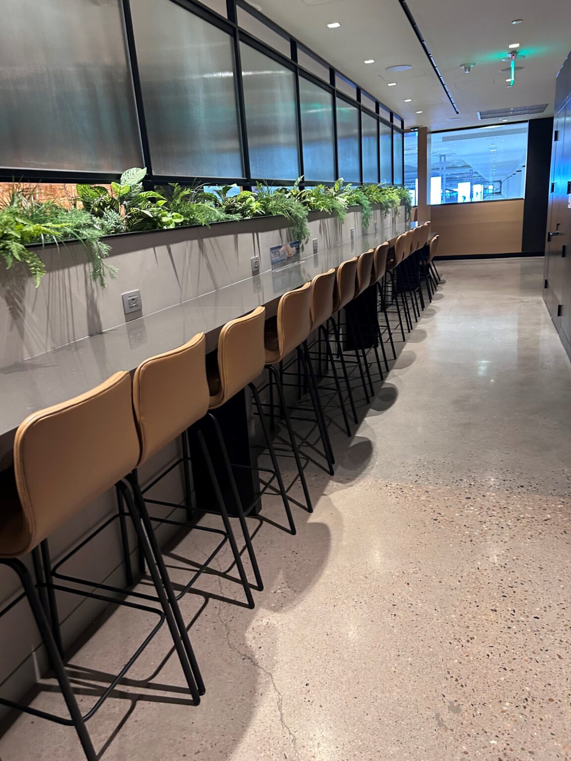 Review: United Club – Denver (DEN), Concourse B (West) - BoardingArea