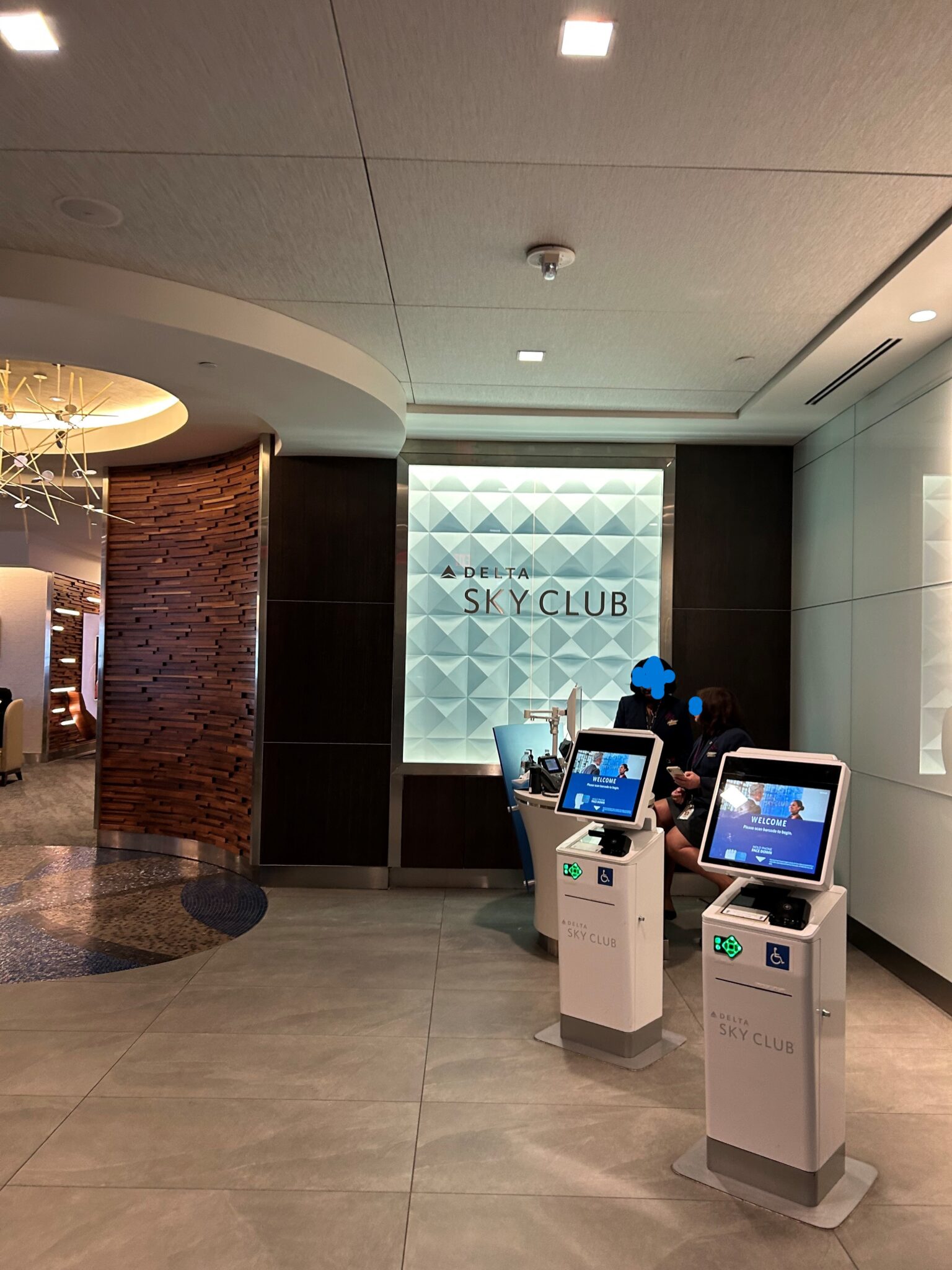 Review: Delta Sky Club – Boston Logan Int’l (BOS), Terminal A ...
