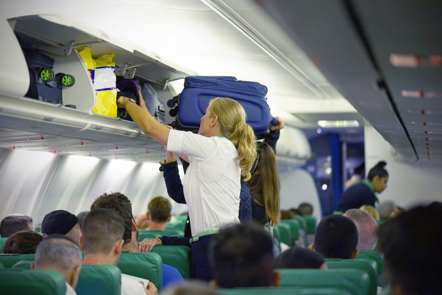Unlock the 7 Secrets of United's Boarding Process - BoardingArea