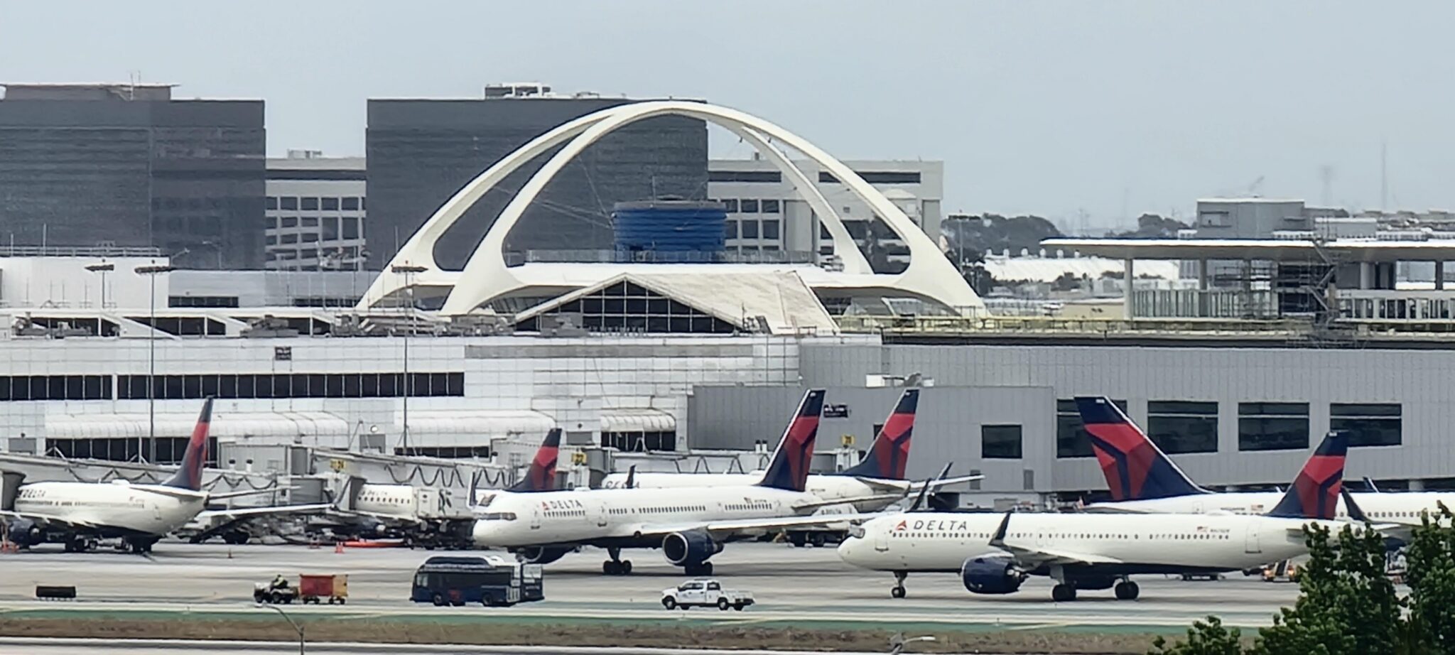 Unlock the 7 Secrets of United's Boarding Process - BoardingArea